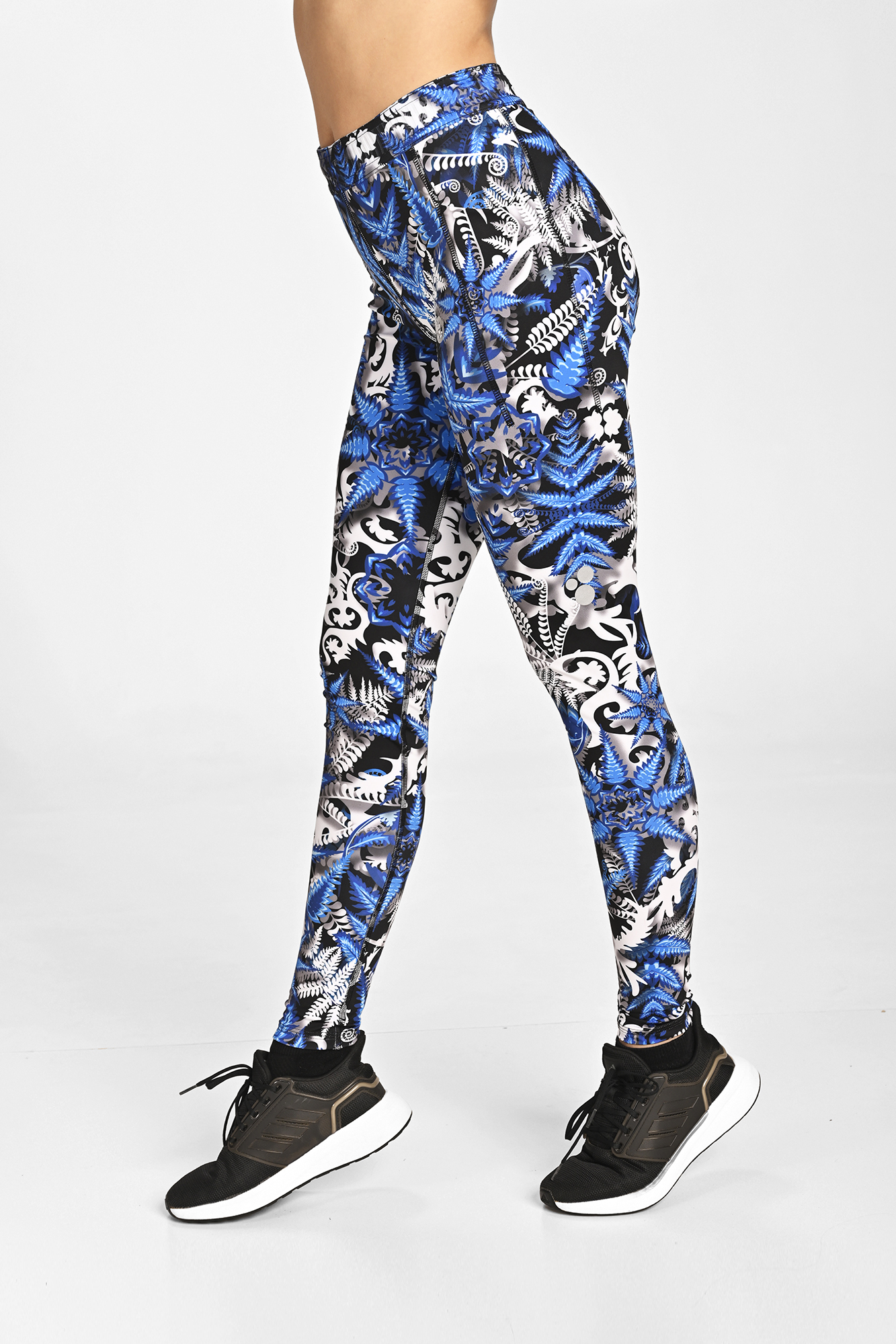 Dual Space leggings with side pockets Mosaic Fern Blue - Nessi Sportswear